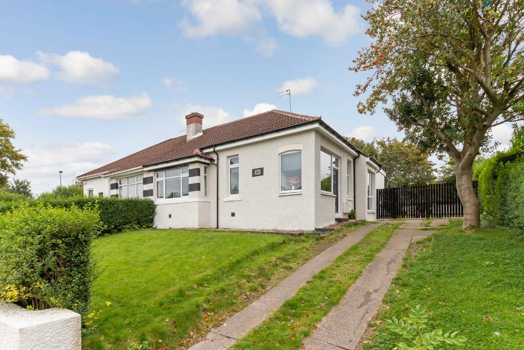 3 Bedroom Semi Bungalow For Sale in Riddrie Knowes, Riddrie, G33 2QQ