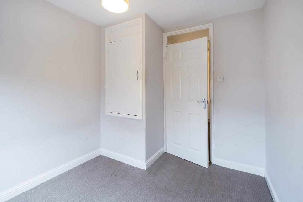 3 Bedroom End Terraced For Sale In Inveresk Street Greenfield G32 6nj