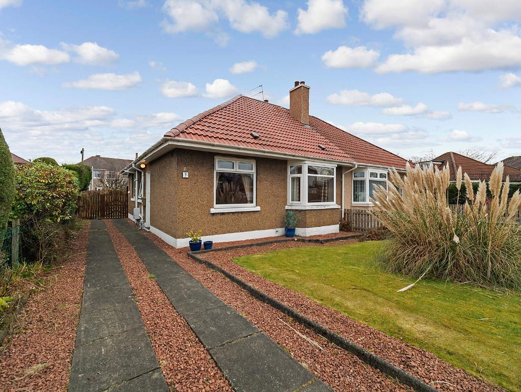 2 Bedroom Semi Bungalow For Sale In Whirlow Gardens Garrowhill G69 6le