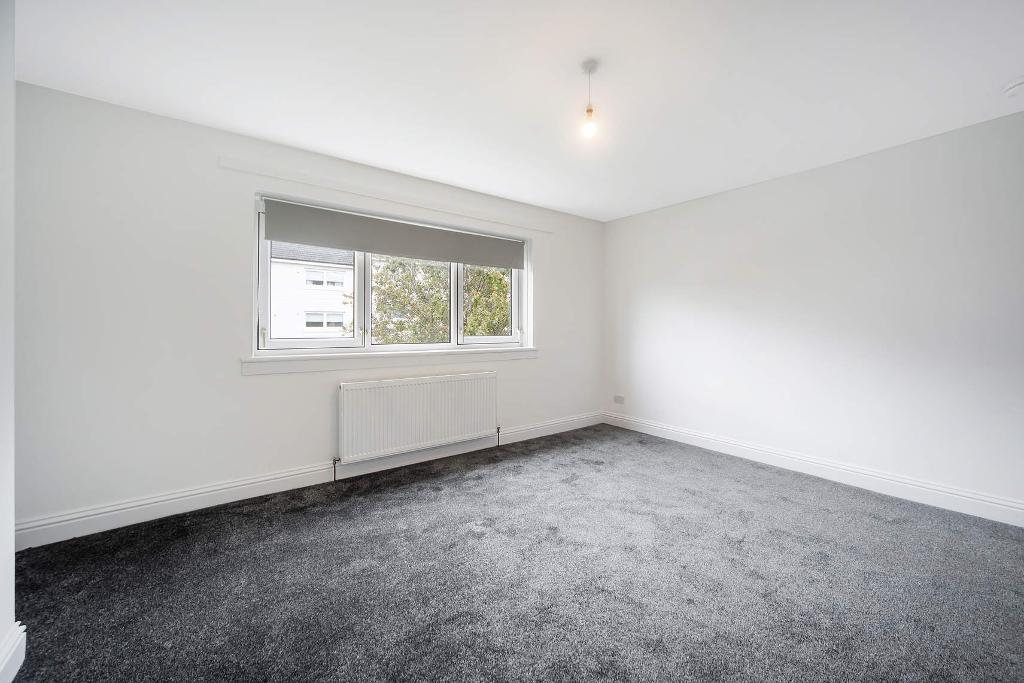 2 Bedroom Flat For Sale in Cavin Drive, Castlemilk, G45 9TU