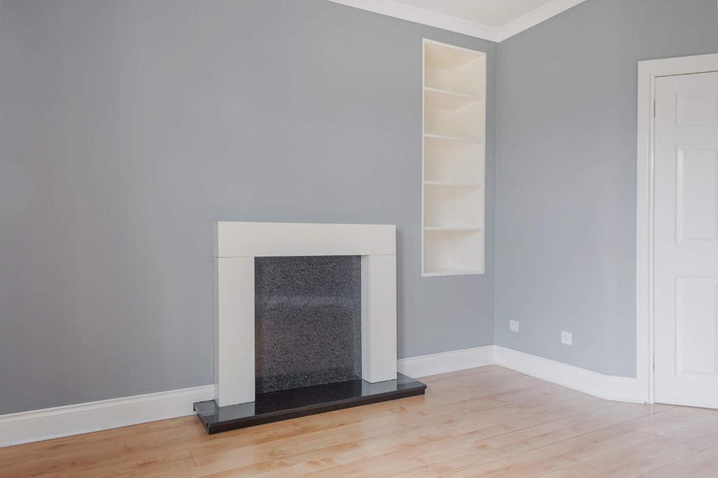 2 Bedroom Lower Cottage Flat For Sale In Marfield Street Carntyne G32 6rn
