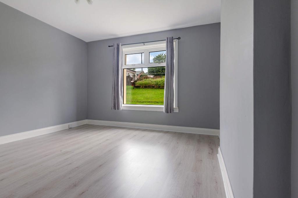 2 Bedroom Lower Cottage Flat For Sale In Marfield Street Carntyne G32 6rn
