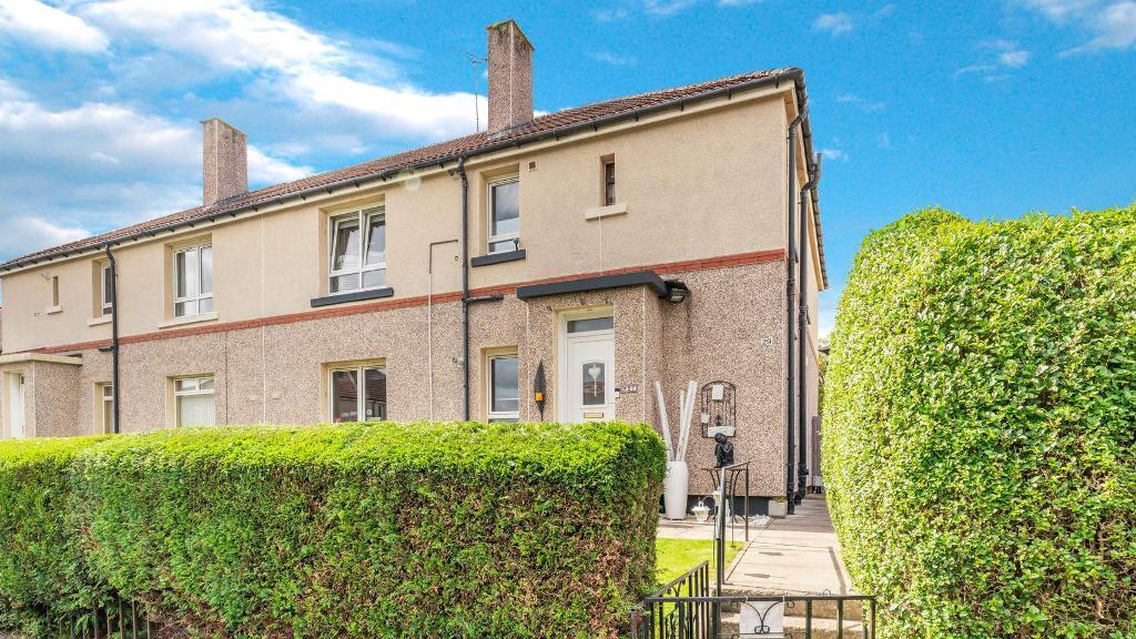 3 Bedroom Upper Cottage Flat For Sale In Lamberton Drive Cardonald