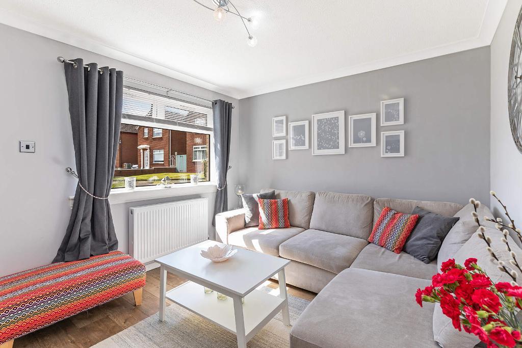 1 Bedroom Lower Cottage Flat For Sale in Lochview Crescent, Hogganfield ...